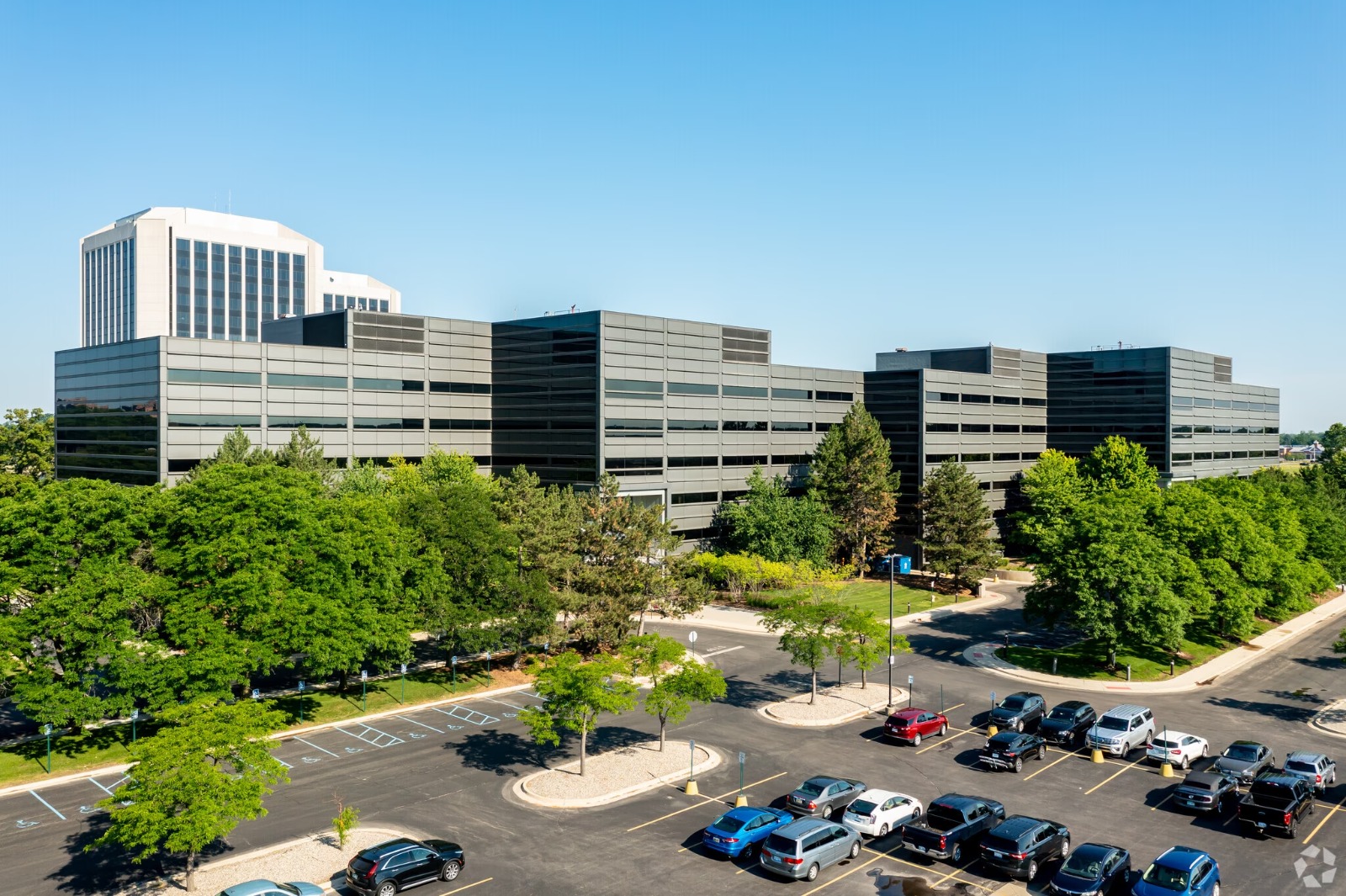 Fairlane Office Center | North Empire