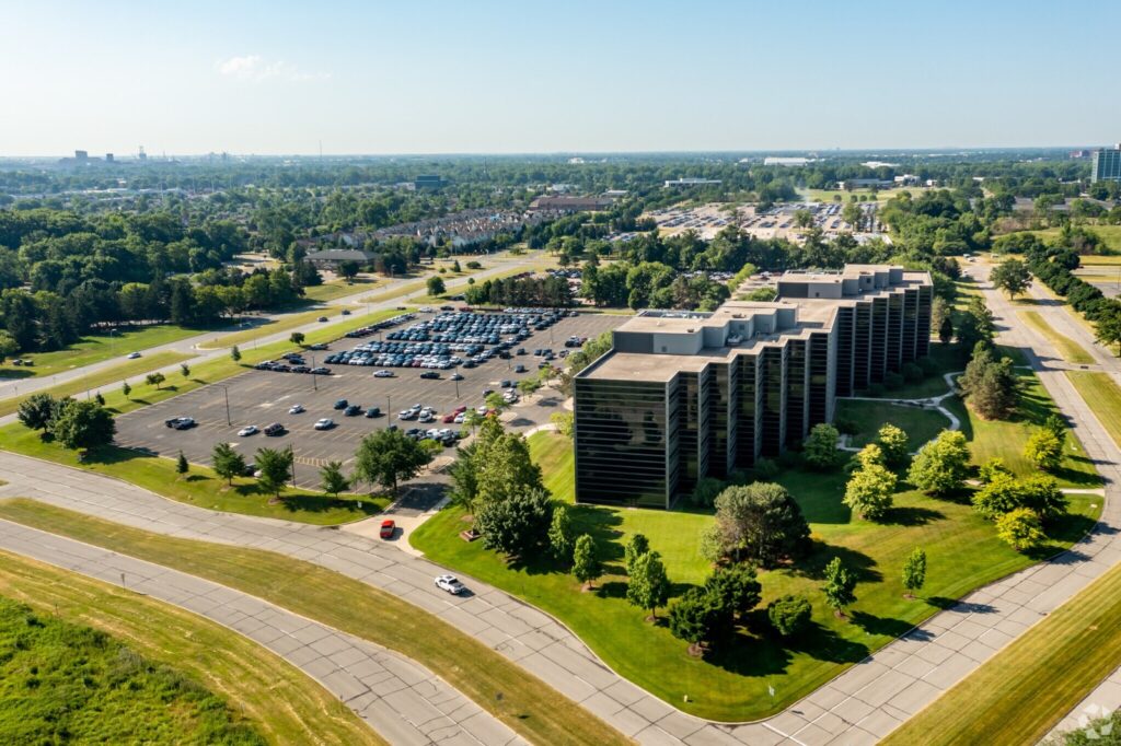 Fairlane Office Center | North Empire